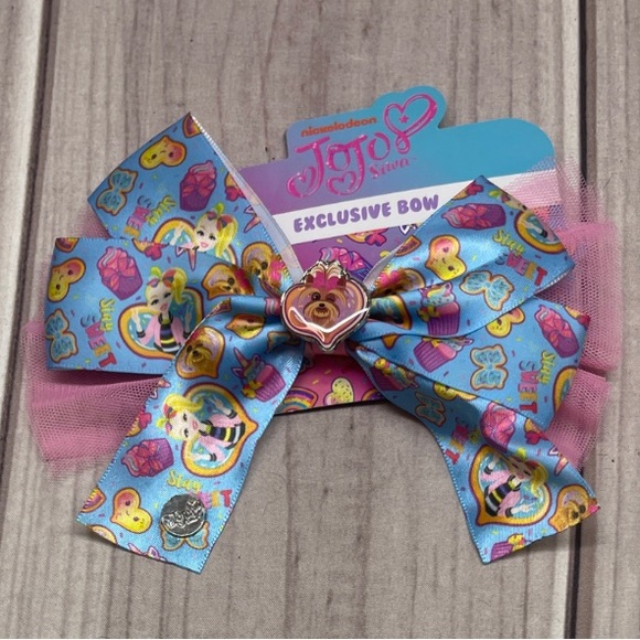 Nickelodeon | Accessories | 2 Jojo Siwa Exclusive Bows Culturefly 22 ...